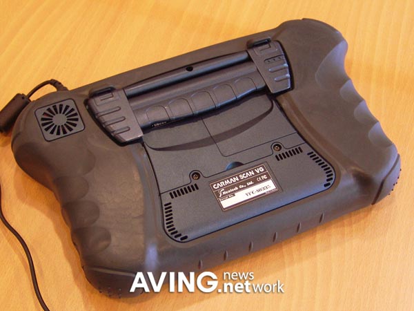 국내외 모든 차종을 진단할 수 있는 핸드툴형 종합 차량진단기 ‘CARMAN SCAN VG’