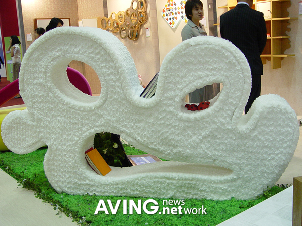 가상의 프로젝트 회사를 통해 선보인 ‘Dion Design’의 작품들