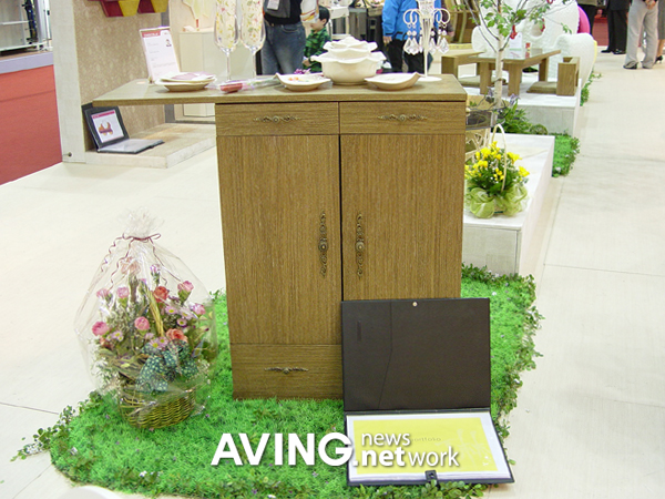 가상의 프로젝트 회사를 통해 선보인 ‘Dion Design’의 작품들