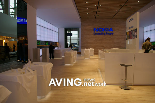 [Hall 26]CeBIT 2006 글로벌 기업 전시관 '아직은 공사중'