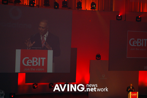 CeBIT 2006 개회식, 보다폰 CEO 'Arun Sarin'
