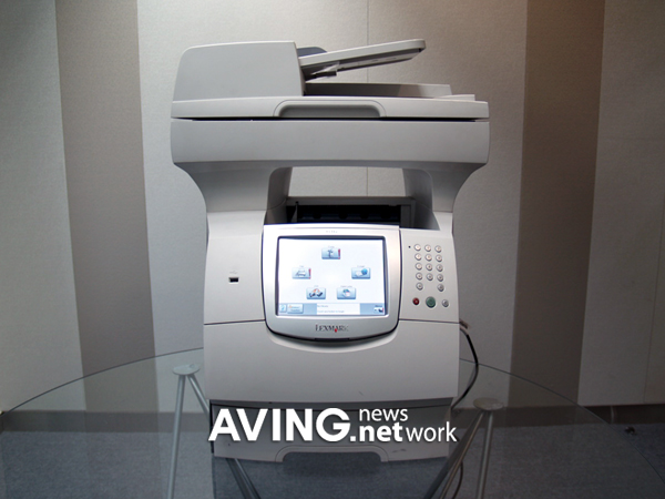 터치패널 탑재된 중형 복합기 렉스마크 ‘X646e’