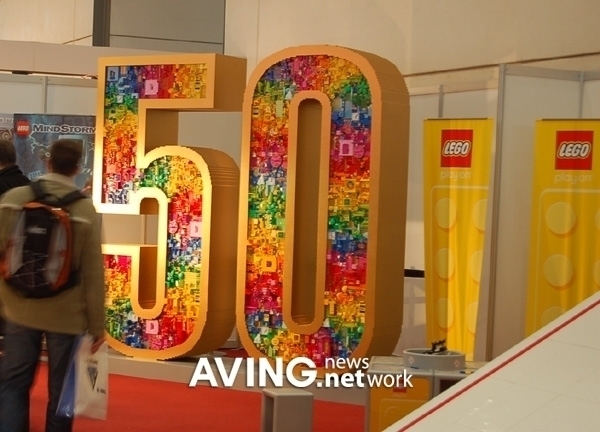올해로 50주년을 맞는 업그레이드된 '레고(LEGO)'
