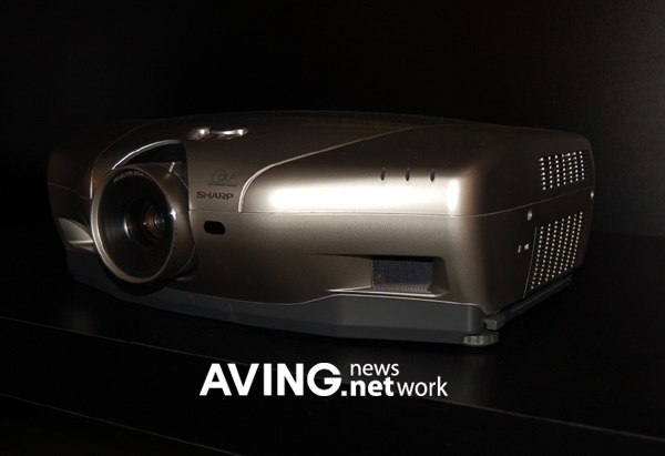 Full HD 지원하는 하이엔드급 홈시어터 프로젝터 - CeBIT 2006 Sharp 프로젝터 소개(3)