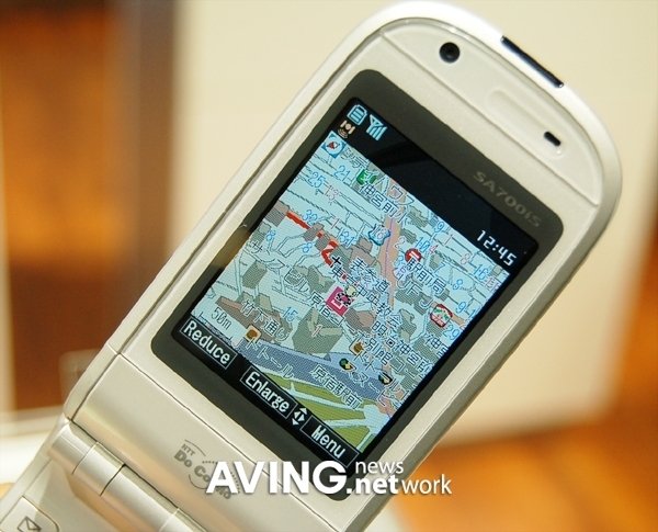 GPS 네비게이션 기능의 WCDMA폰 - 컬러풀 SANYO 휴대폰 소개(3)