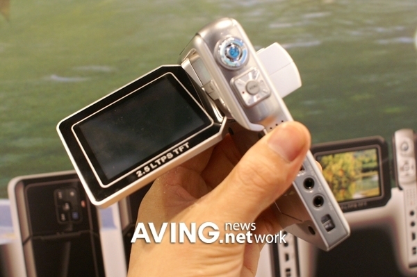 DigiLife, 휴대용 디지털 미니 캠코더 ‘DDV-5120A’ 선보여