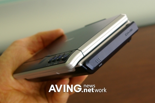 KBS TPEG 지원하는 휴대용 DMB내비게이션