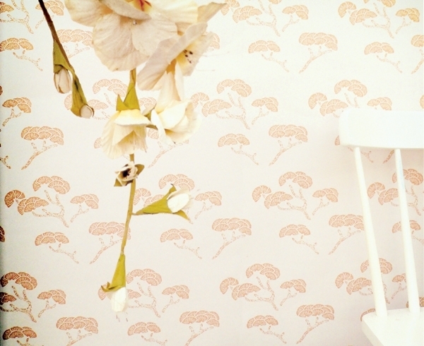 스타일리쉬한 패턴으로 여성들에게 사랑받고 있는 벽지 '쿠보아(Kuboaa)'