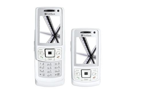 소프트뱅크, 슬림형 휴대폰 709 SC 일본출시