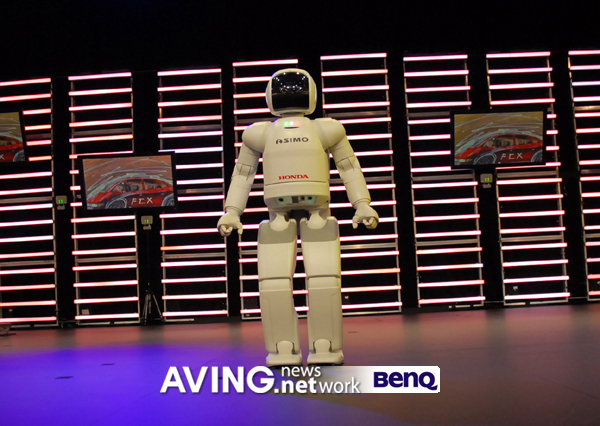CES 2007로봇, ‘아시모’와 ‘R2D2’ 주목해야