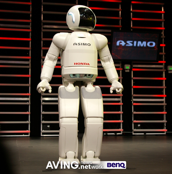 CES 2007로봇, ‘아시모’와 ‘R2D2’ 주목해야