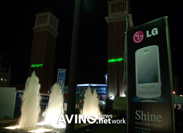 [3GSM-현장스케치] 분수와 조명이 함께 한 바르셀로나의 밤