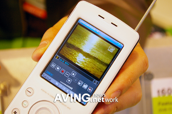 [3GSM-기가바이트] 모바일TV 지원하는 새로운 스마트폰 't600'