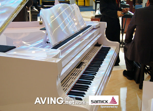 영창악기, 디지털 피아노 'KURZWEIL Mark 152i' 선보여