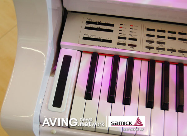 영창악기, 디지털 피아노 'KURZWEIL Mark 152i' 선보여