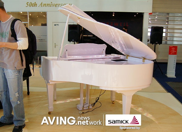 영창악기, 디지털 피아노 'KURZWEIL Mark 152i' 선보여