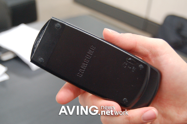 삼성전자 MP3P 옙(YEPP) 'K3'전용 휴대용 스피커