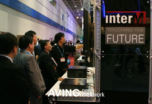 터치스크린으로 더욱 간편해진 InterM의 'IPC SYSTEM'