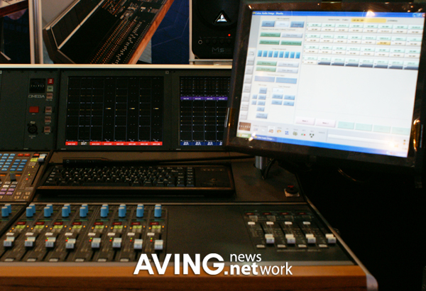 아빅스테크, CALREC의 'OMEGA'콘솔 선보여