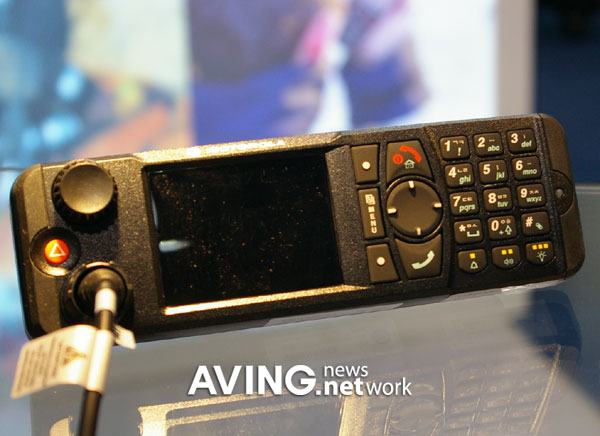 모토로라, 테트라 차량용 무전기 'MTM800'