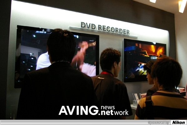 [다시보는 CEATEC2006] 파이오니아, 블랙PDP+차량용IT기술+하루카