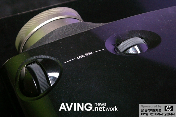 [일본이슈] 엡손, 풀HD 프로젝터 'TW2000' 출시예정