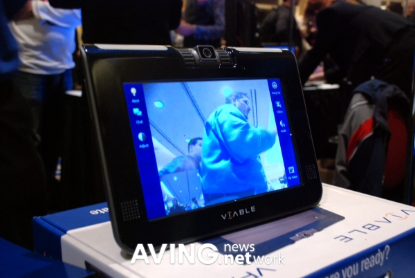 청각장애인을 위한 최초의 무선 비디오폰 '브이패드(VPAD)'