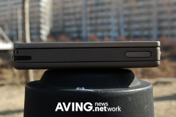 UMPC계의 대부 OQO Model 01을 만나다