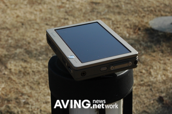 UMPC계의 대부 OQO Model 01을 만나다