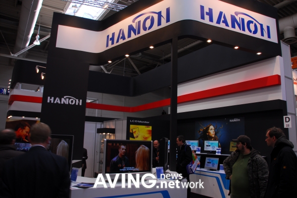 HANTON, 32인치 친환경 LCD TV 선보여