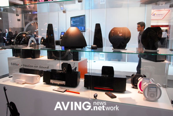 세빗(CeBIT) 2008'에 참가한 Edifier 부스 전경