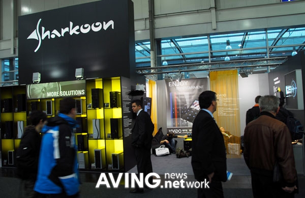 '세빗(CeBIT) 2008'에 참가한 'Sharkoom' 부스 전경