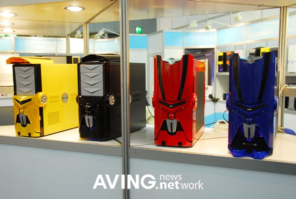 '세빗(CeBIT) 2008'에 참가한 'Frontier' 부스 전경