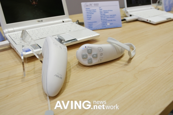 아수스, 닌텐도 위 연상케 하는 Eee PC 전용 게임기 공개
