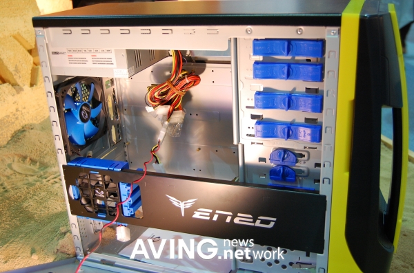 RaidMax가 선보인 PC 케이스 'ENZO 엘리트 시리즈'