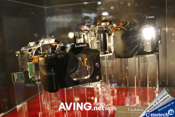 파나소닉, 바디와 렌즈크기 줄인 DSLR G1 공개