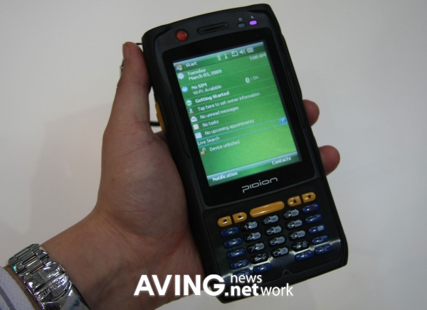 블루버드소프트, 오토아이디 PDA 'BIP-6000' 선보여