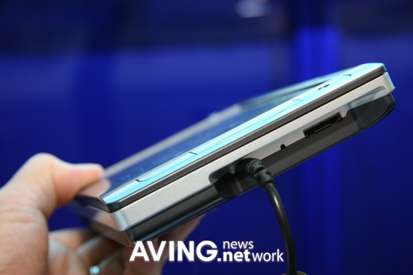 인텔, 빌립 MID 'X70 EX' 전시