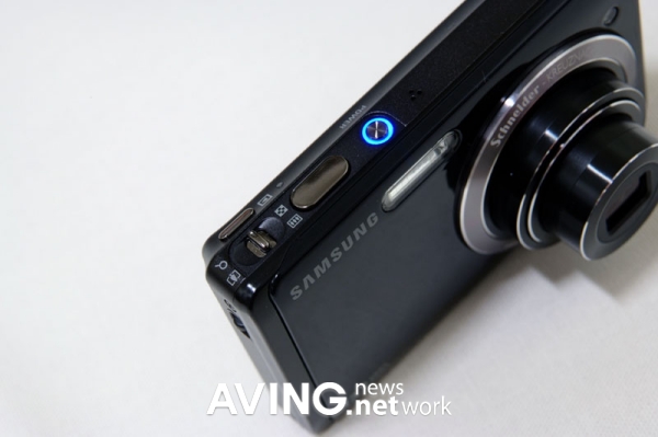 [리뷰] 셀카 지존! 삼성 VLUU 'ST550' - ① 외형편