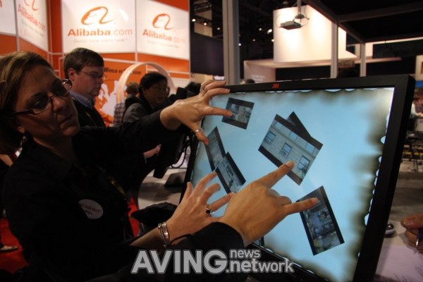 3M, 22인치 멀티터치 디스플레이 'M2256PW' 공개