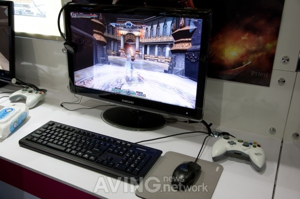 [WIS 2011] 게임프릭, 자신만의 콤보 액션 만들 수 있는 MMORPG '디바인소울' 시연