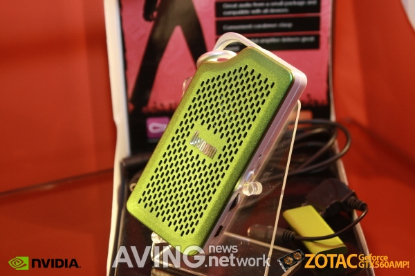 [COMPUTEX 2011] 디붐, 휴대용 스피커 'iTour-30'