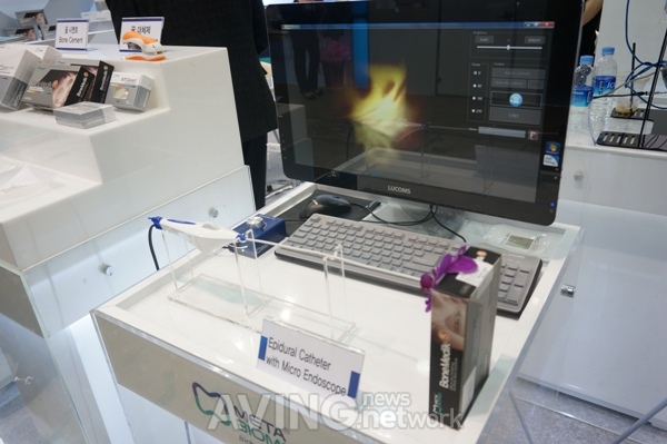 [30th KIMES 2014 영상] 메타바이오메드, 초소형 내시경 'i-돌핀(DOLPHIN)' 선보여