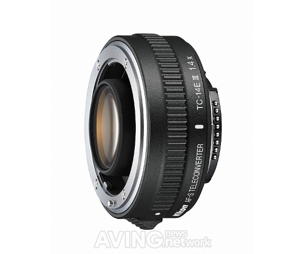 니콘, Nikon 1 J4 및 Nikon 1 S2, 400mm 초망원 단렌즈 신제품 출시