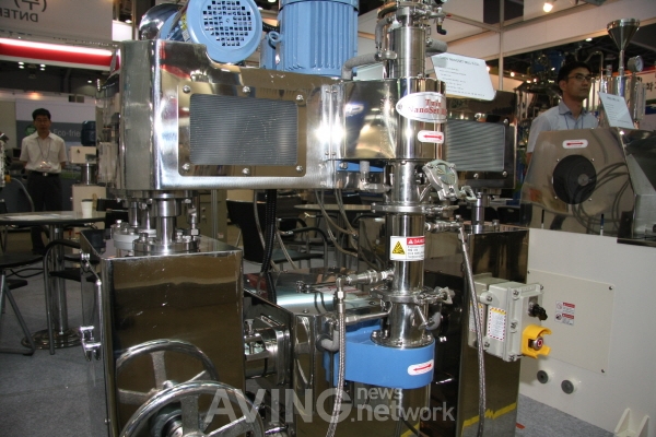 [KOREA CHEM 2014] 디엔텍, 나노 분산·분쇄 비드밀 'Nanoset Mill' 전시