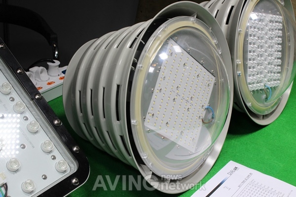 [LED & OLED EXPO 2014] 영동테크, 마그네슘 LED공장등 '쿨싱크' 전시