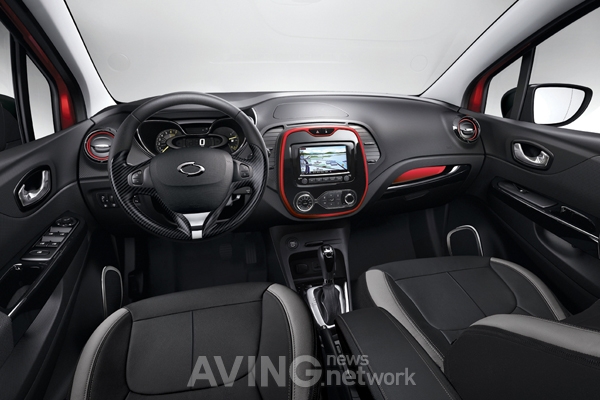 르노삼성, 편의사양 업그레이드한 'QM3 RE 시그니처 & 2015년형 QM5' 출시