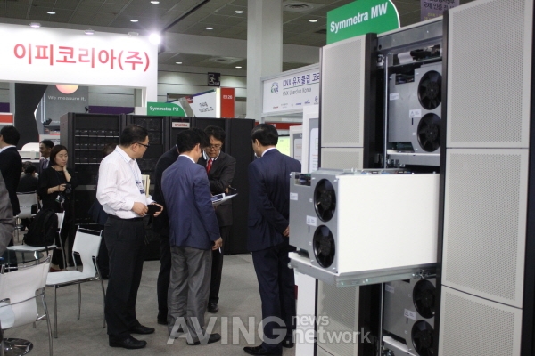 [국제전기전력전] 이피코리아, 메가와트급 모듈형 UPS 'Symmetra MW' 전시