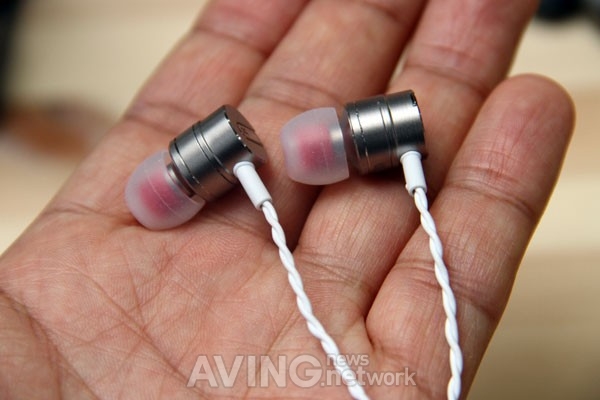 이어폰샵, 티타늄 풀바디 유코텍 'IL500 Grazioso' 론칭행사 성료!