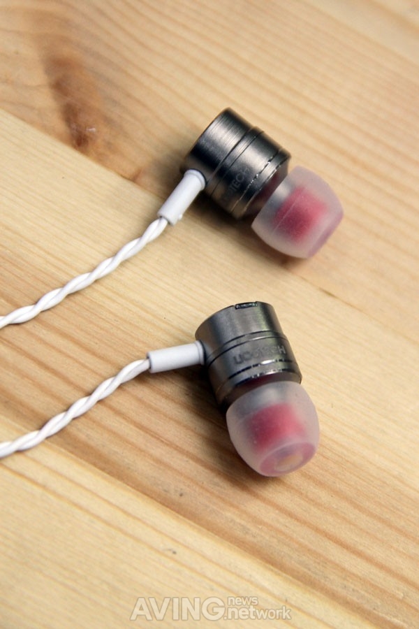 이어폰샵, 티타늄 풀바디 유코텍 'IL500 Grazioso' 론칭행사 성료!